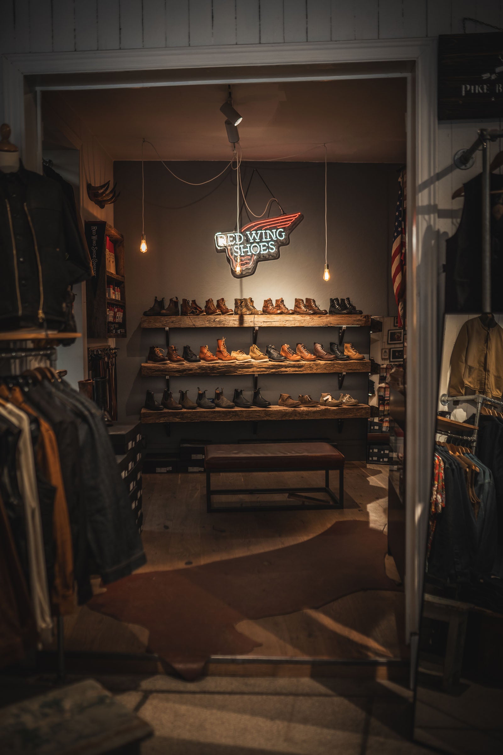 All shoes – Kings&Queens